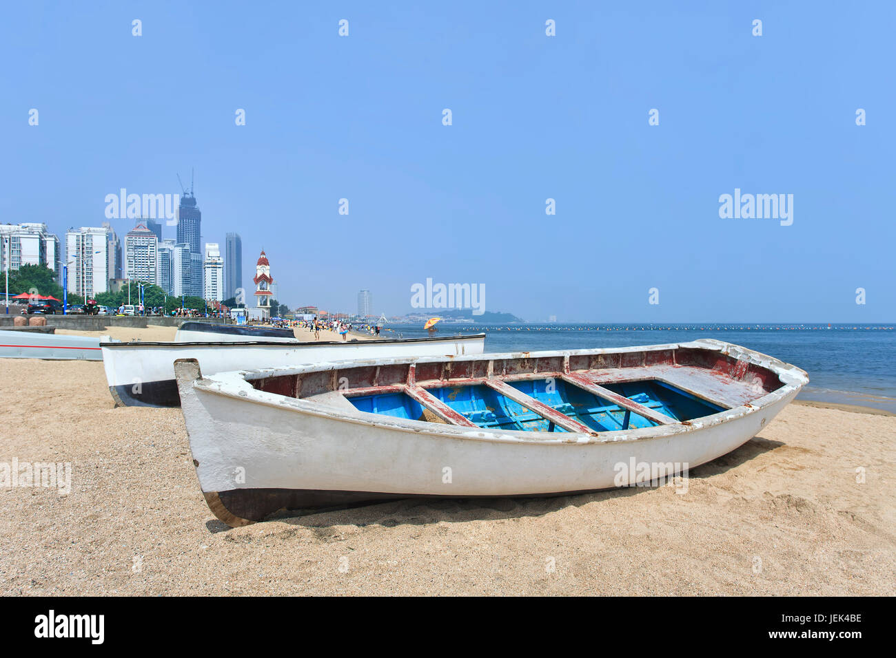 Row boat prow hi-res stock photography and images - Alamy