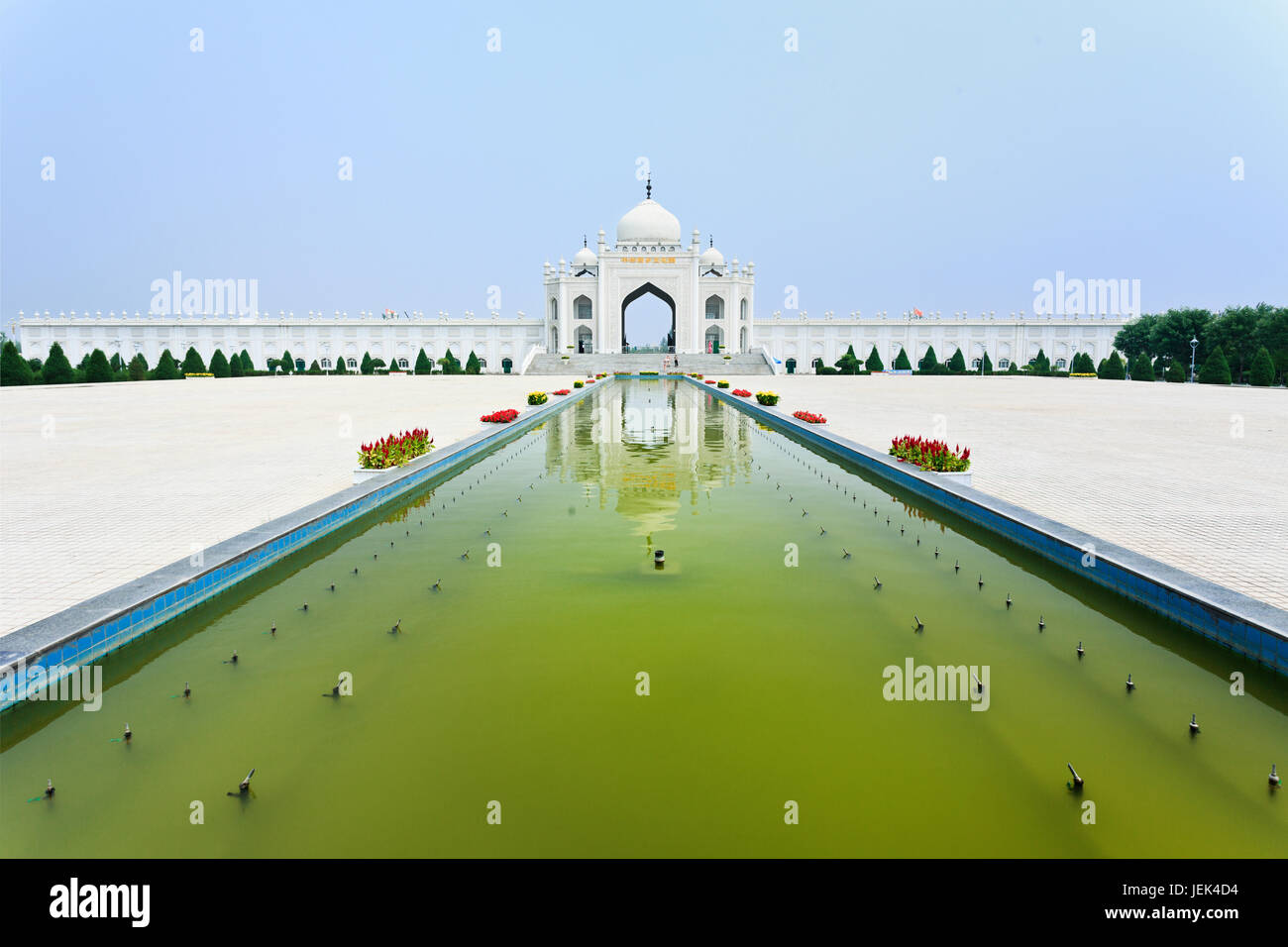 Hui ningxia mosque hi-res stock photography and images - Alamy