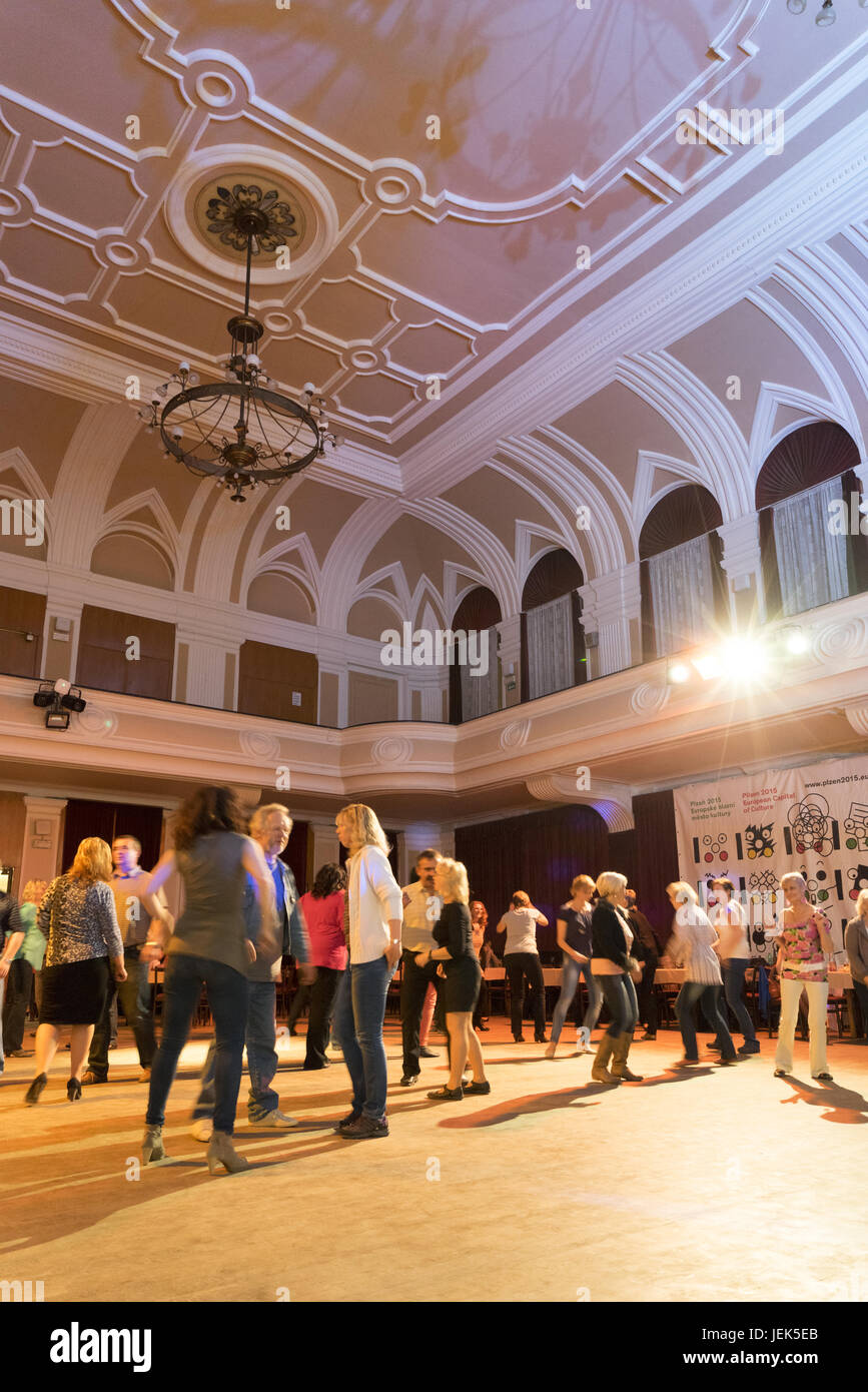 Disco culture hi-res stock photography and images - Alamy