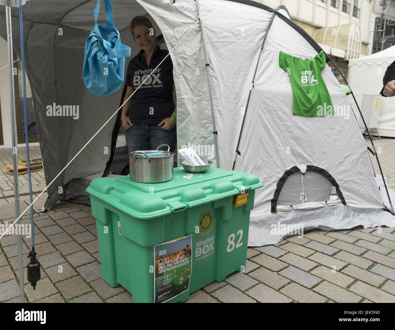 Shelter box charity hi-res stock photography and images - Alamy