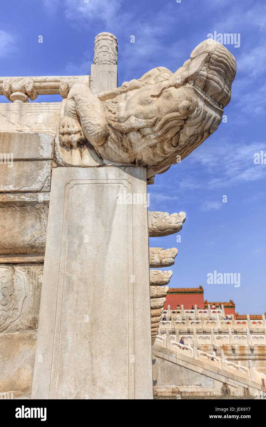 Ornate balustrade at an ancient Chinese building, Beijing, China Stock ...