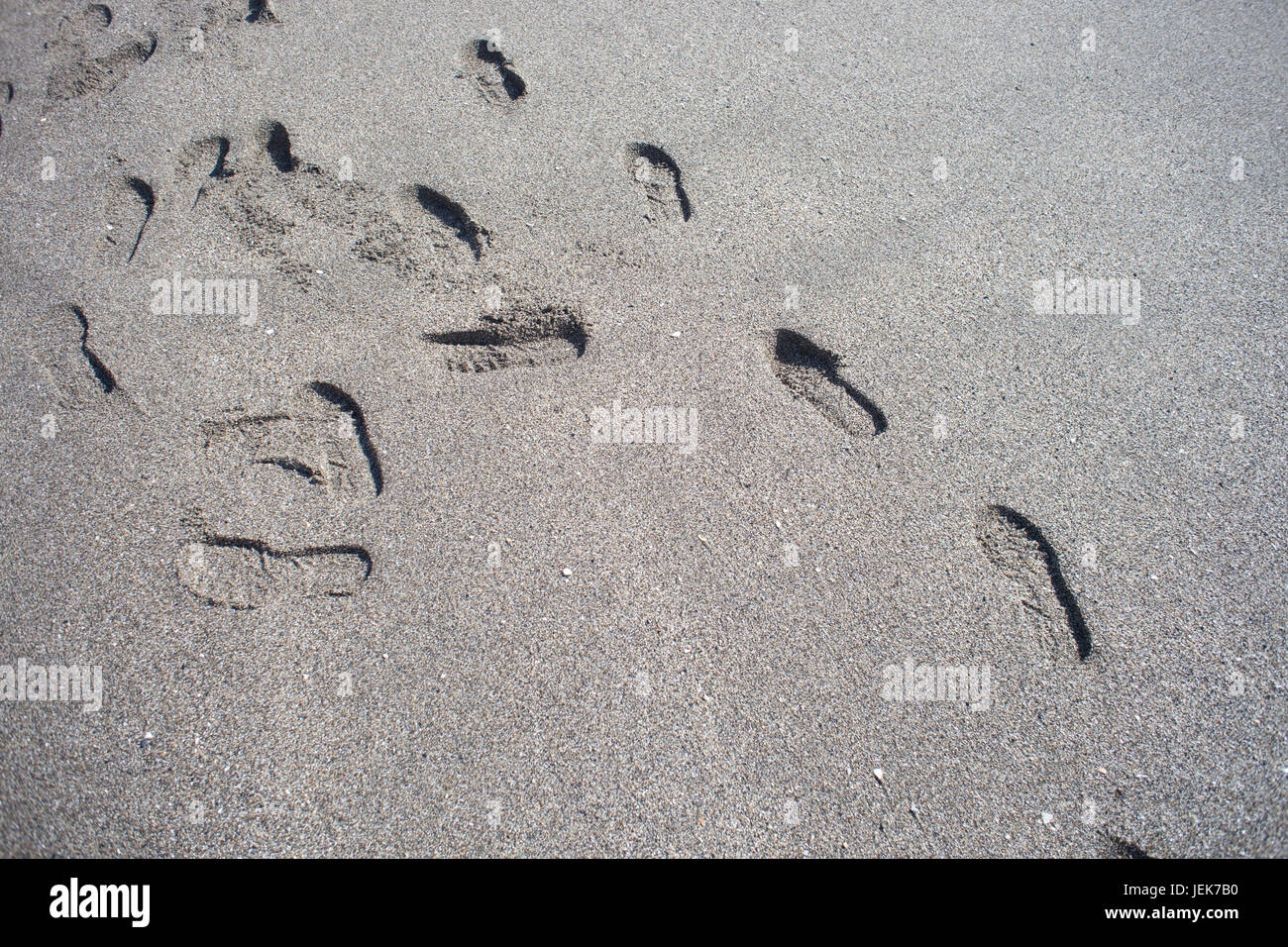 footsteps on sand Stock Photo - Alamy