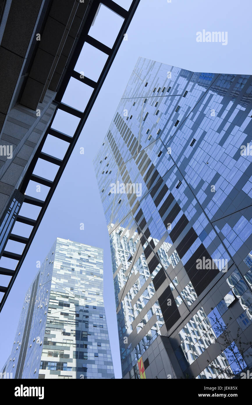 BEIJING-OCTOBER 22, 2009. SOHO Shangdu office buildings. The remarkable ...