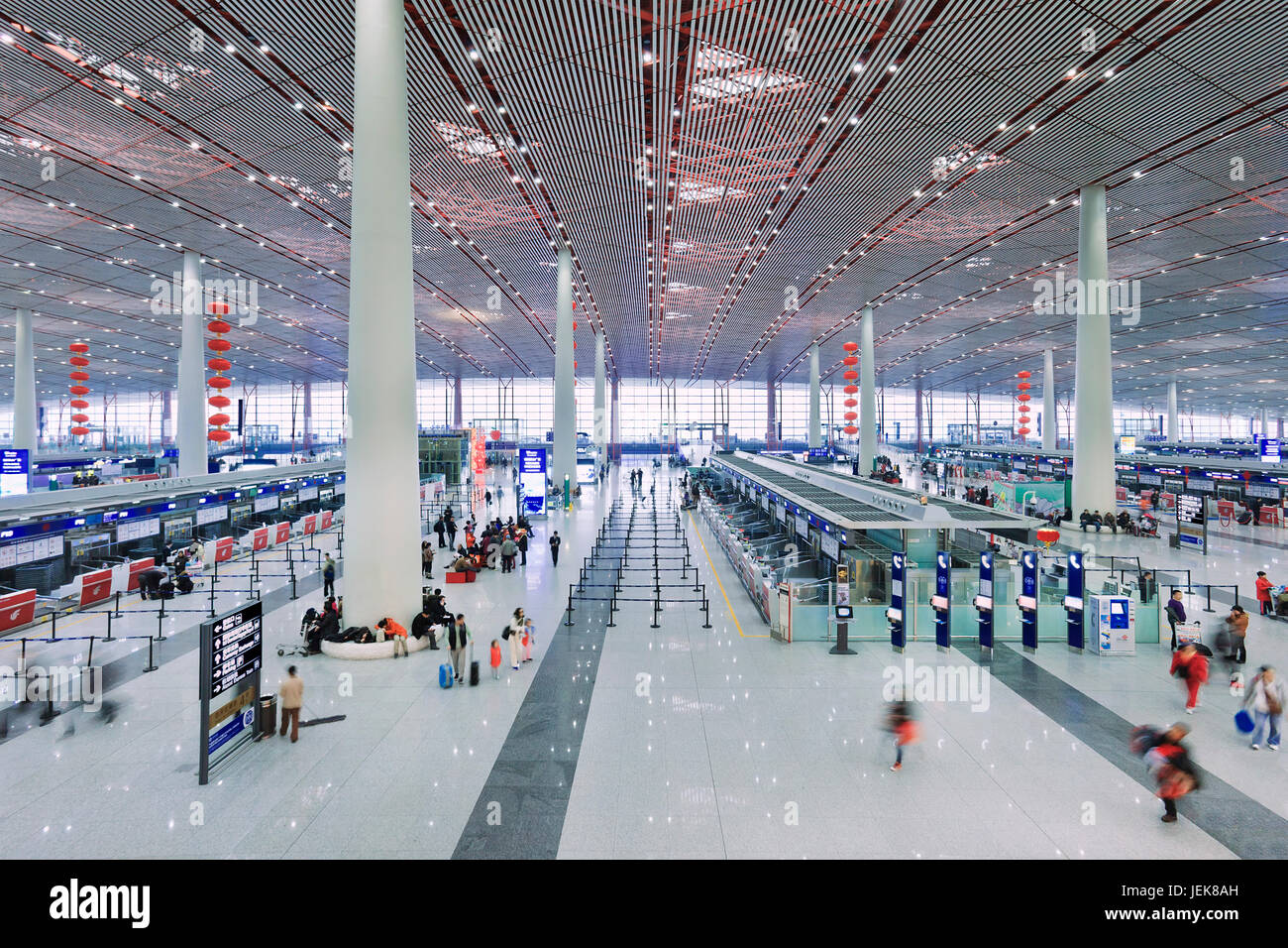 Terminal 3 entrance hi-res stock photography and images - Alamy