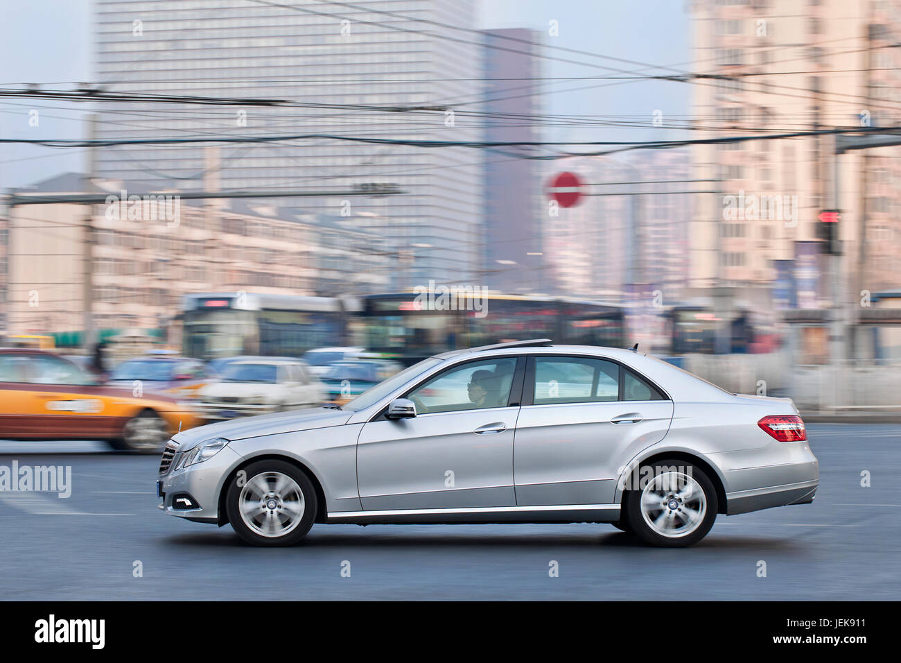 BEIJING-DEC. 6. Mercedes E Class. Mercedes-Benz expects growth of 15 ...