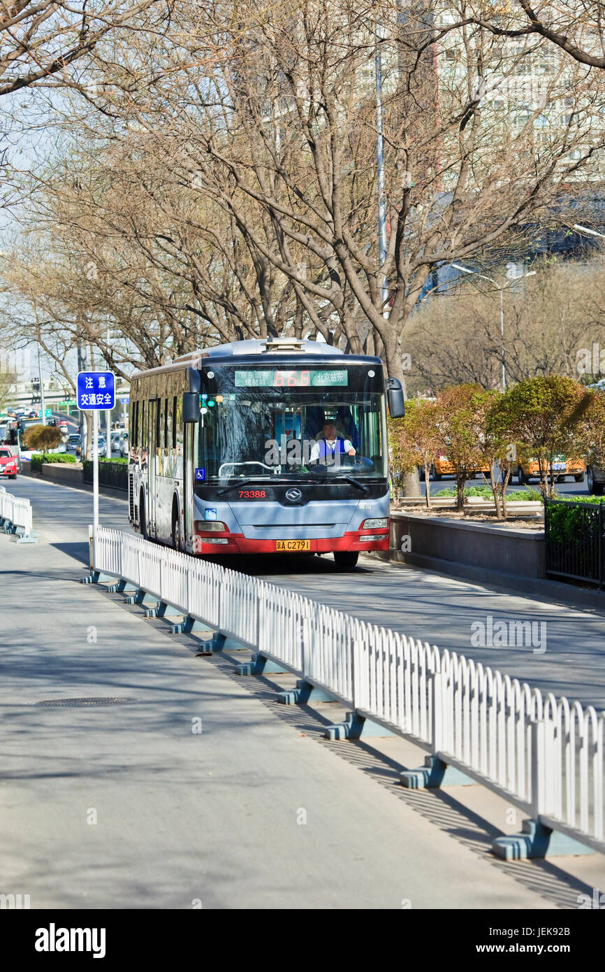 2012 bus hi-res stock photography and images - Alamy