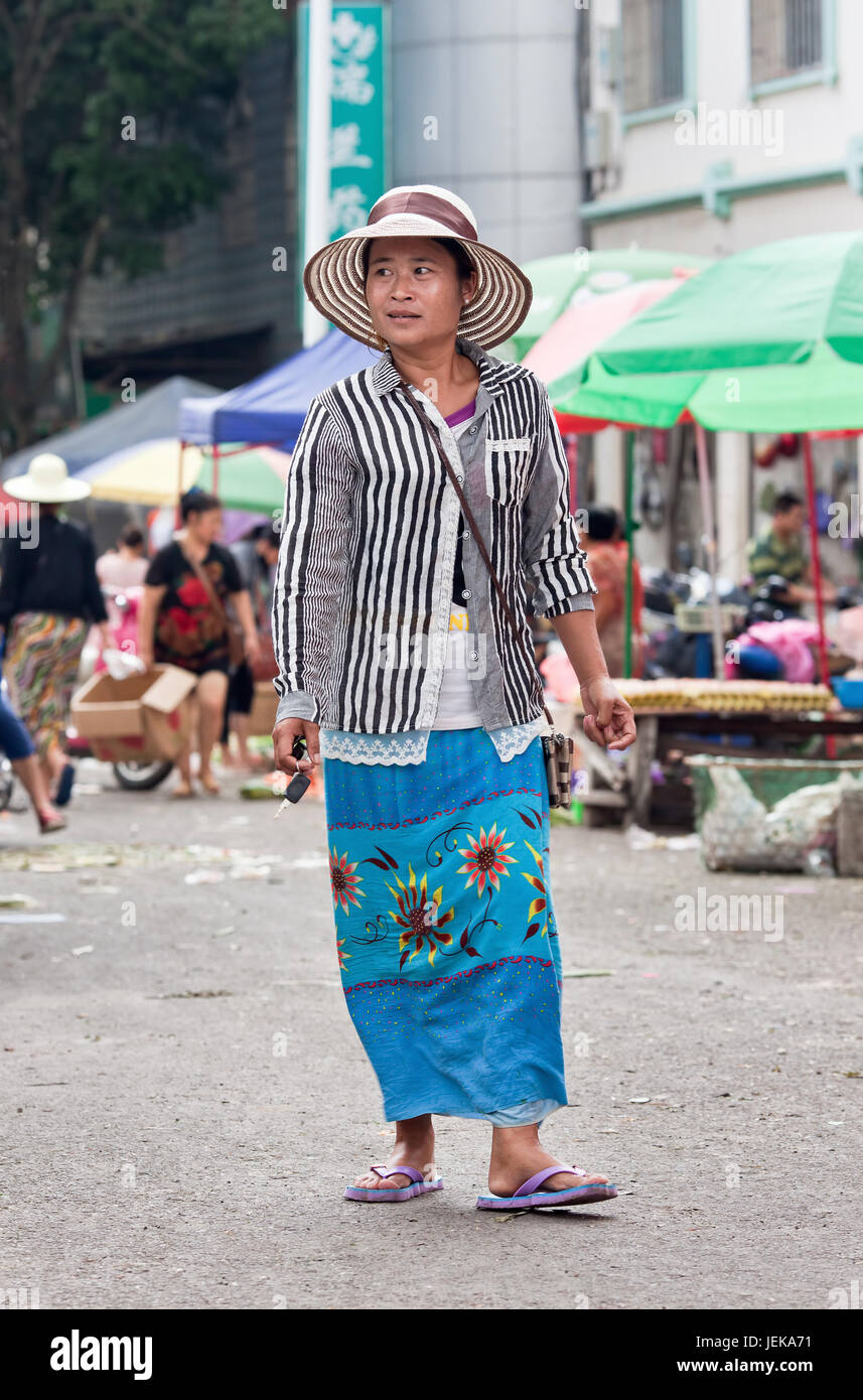 China myanmar border hi-res stock photography and images - Alamy