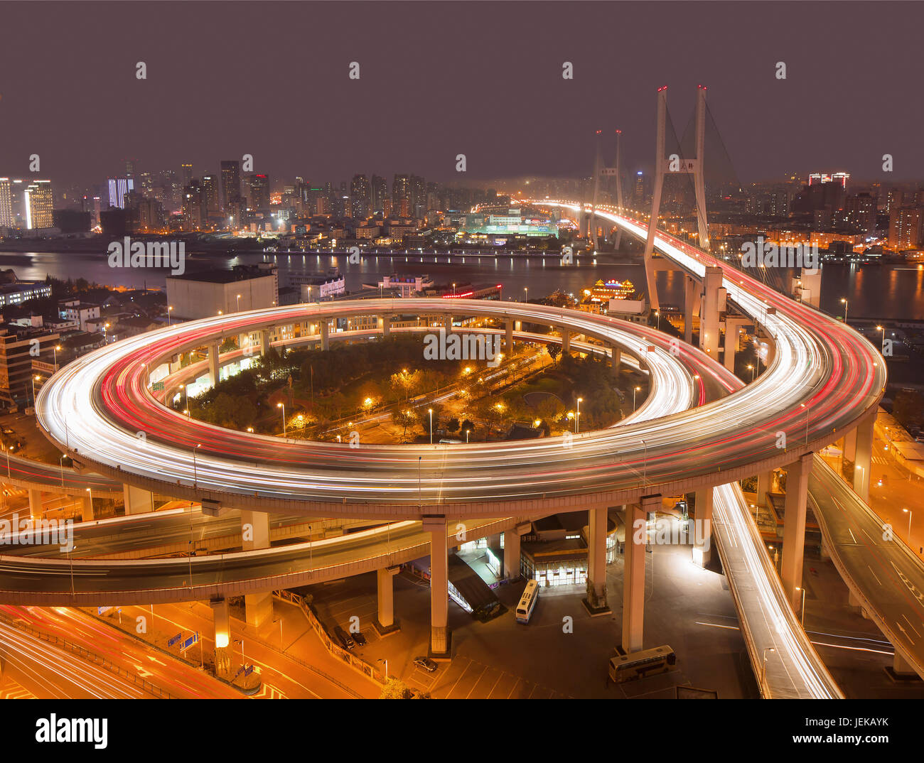 Nanpu bridge shanghai hi-res stock photography and images - Alamy