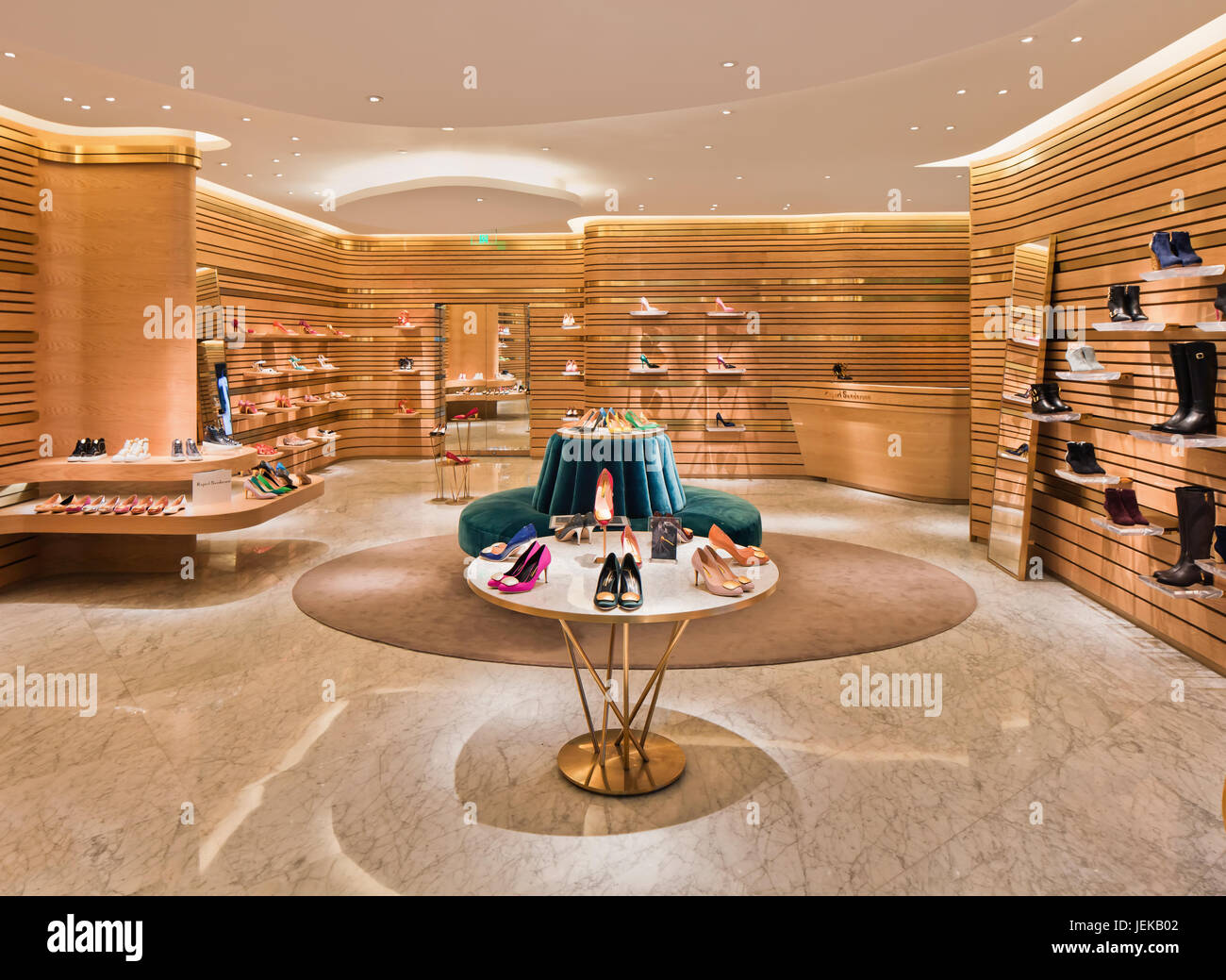 Rupert Sanderson outlet. He produced his first shoe collection in 2001 ...