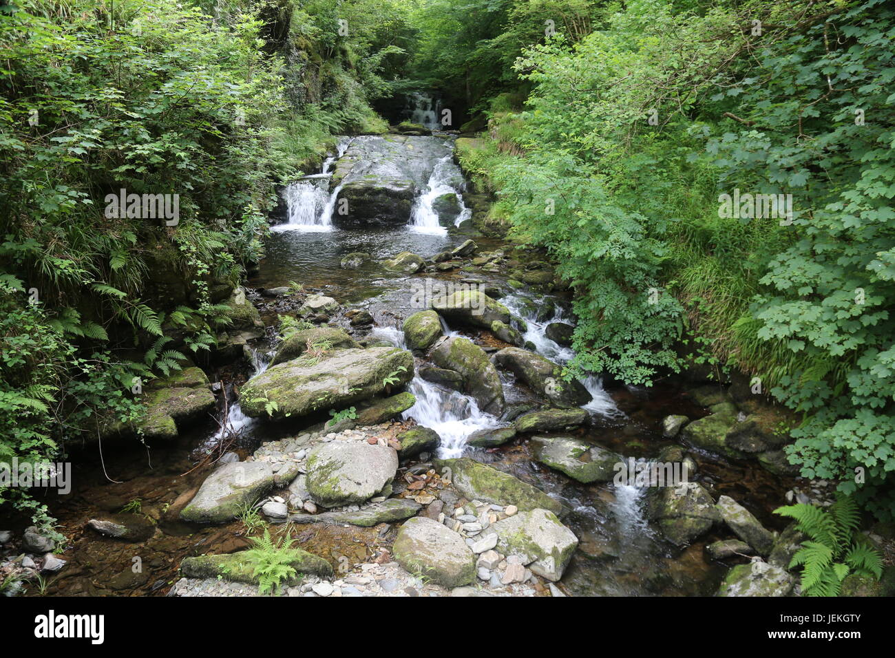 Fast moving stream of water hi-res stock photography and images - Alamy