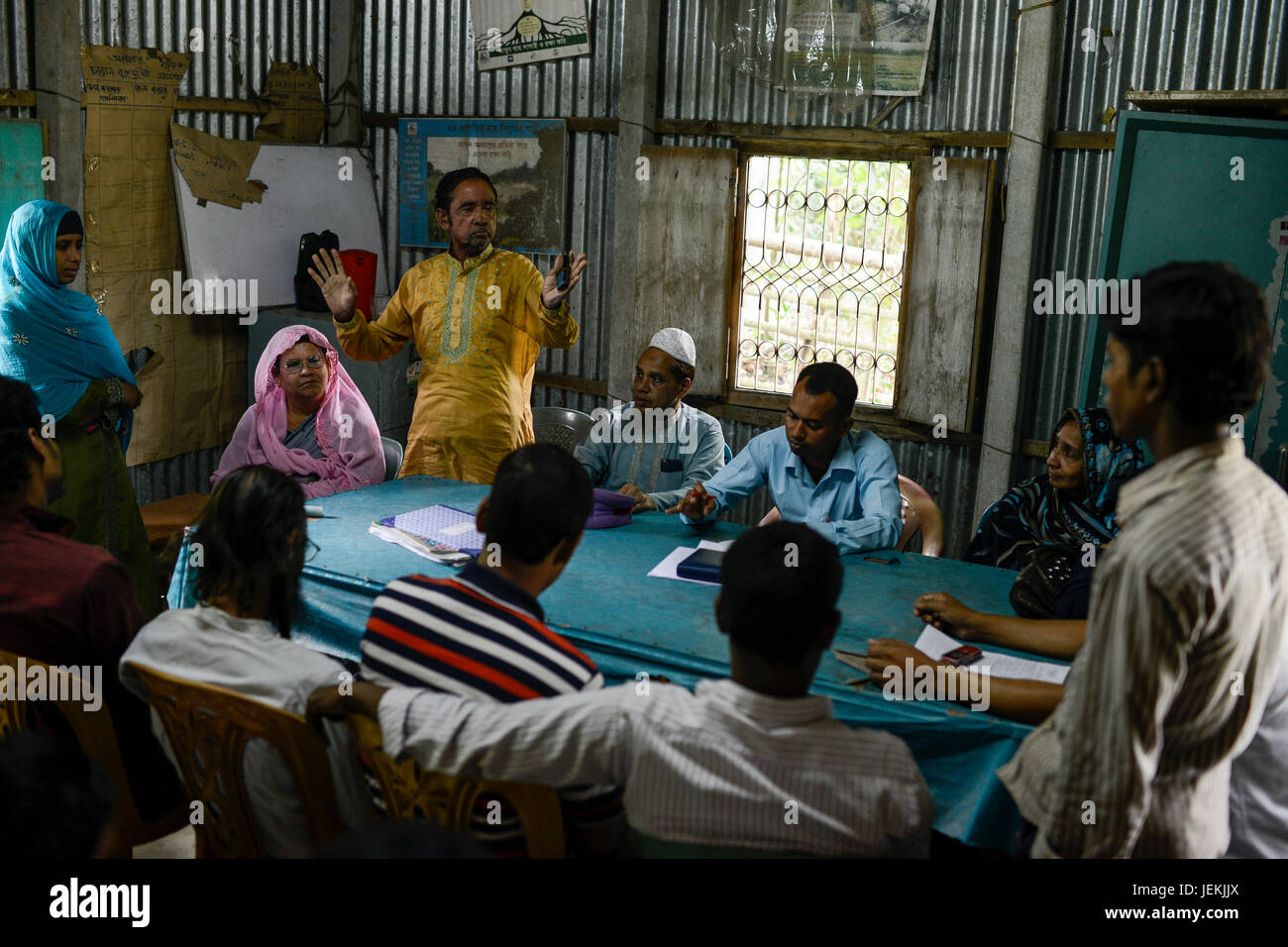 BANGLADESH, Tangail, Kalihat, village Agcharan, Shalish a traditional ...