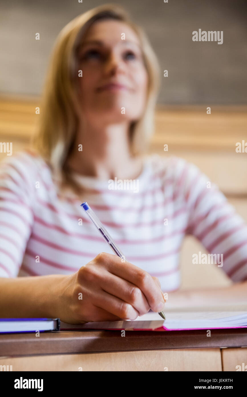 Amphitheater class hi-res stock photography and images - Alamy