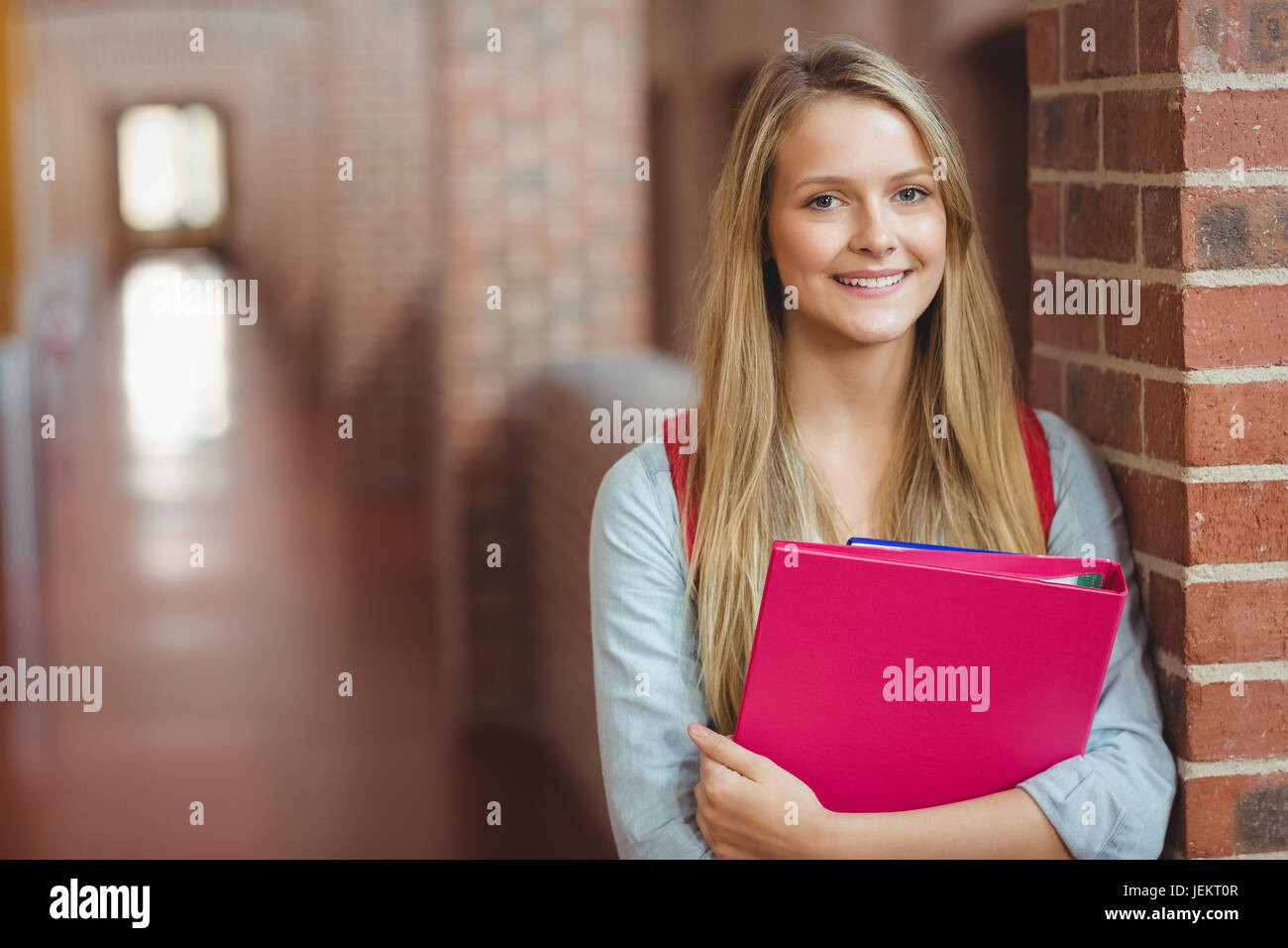 Posing student teenager school hi-res stock photography and images - Alamy
