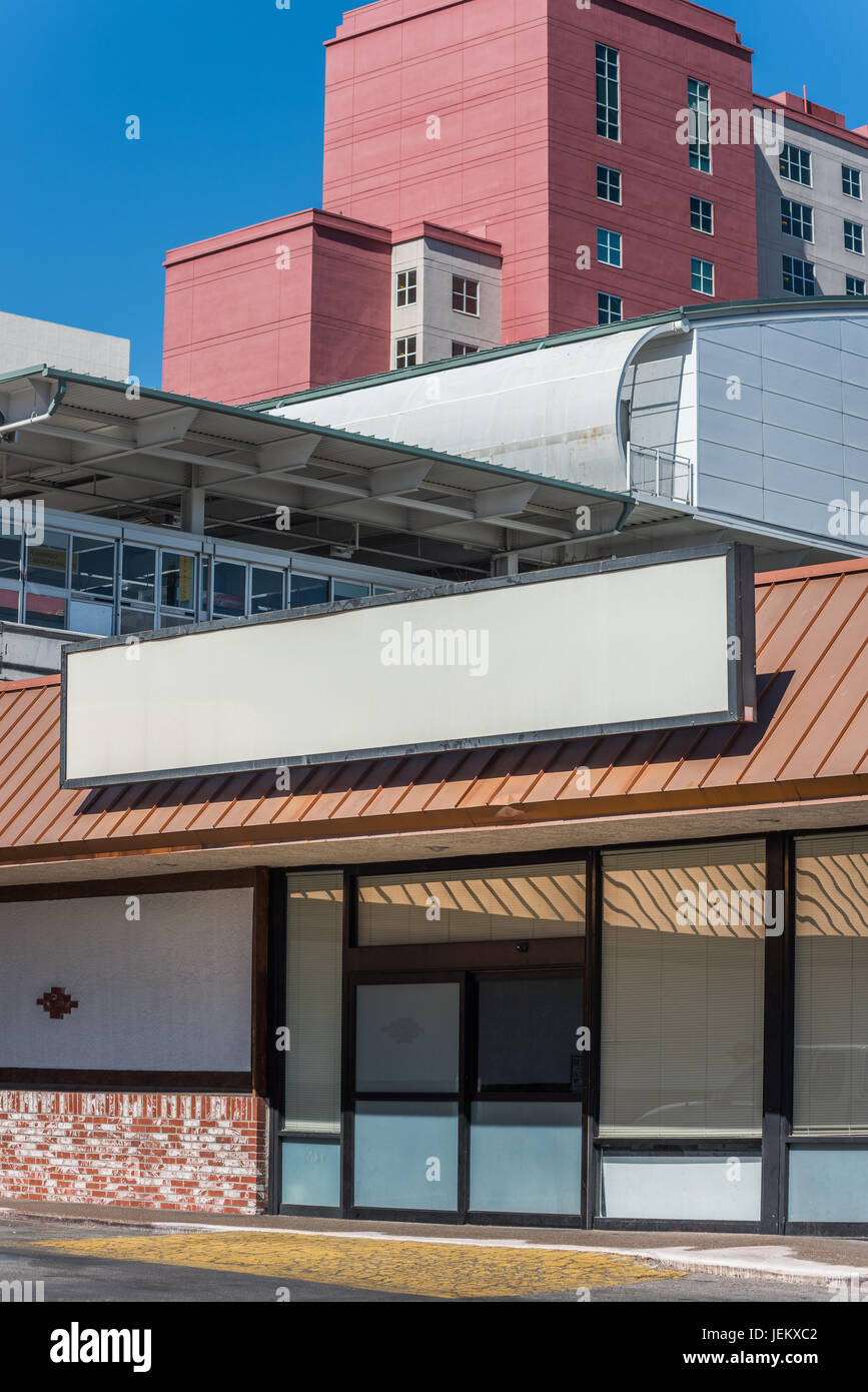 Residential convenience hi-res stock photography and images - Alamy