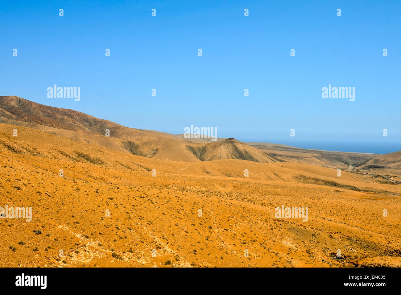 Dry Desert Landscape Stock Photo - Alamy