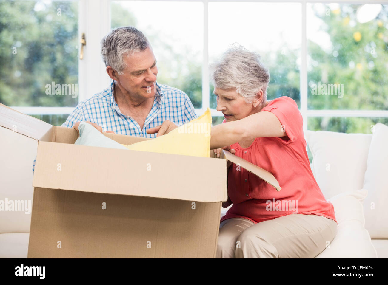 Opening big box hi-res stock photography and images - Alamy