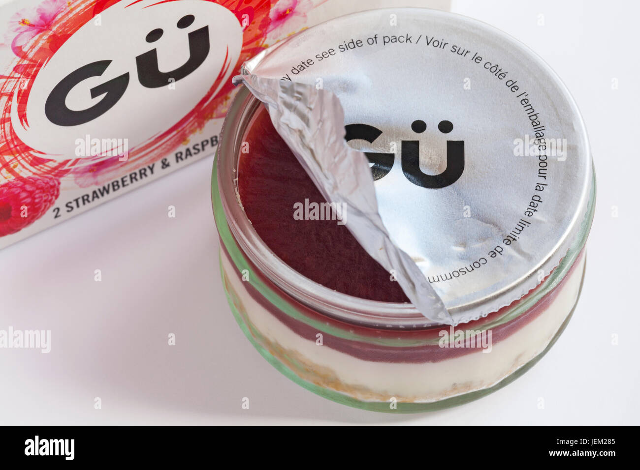 Gu strawberry & raspberry shortbread cheesecakes with one ramekin ...