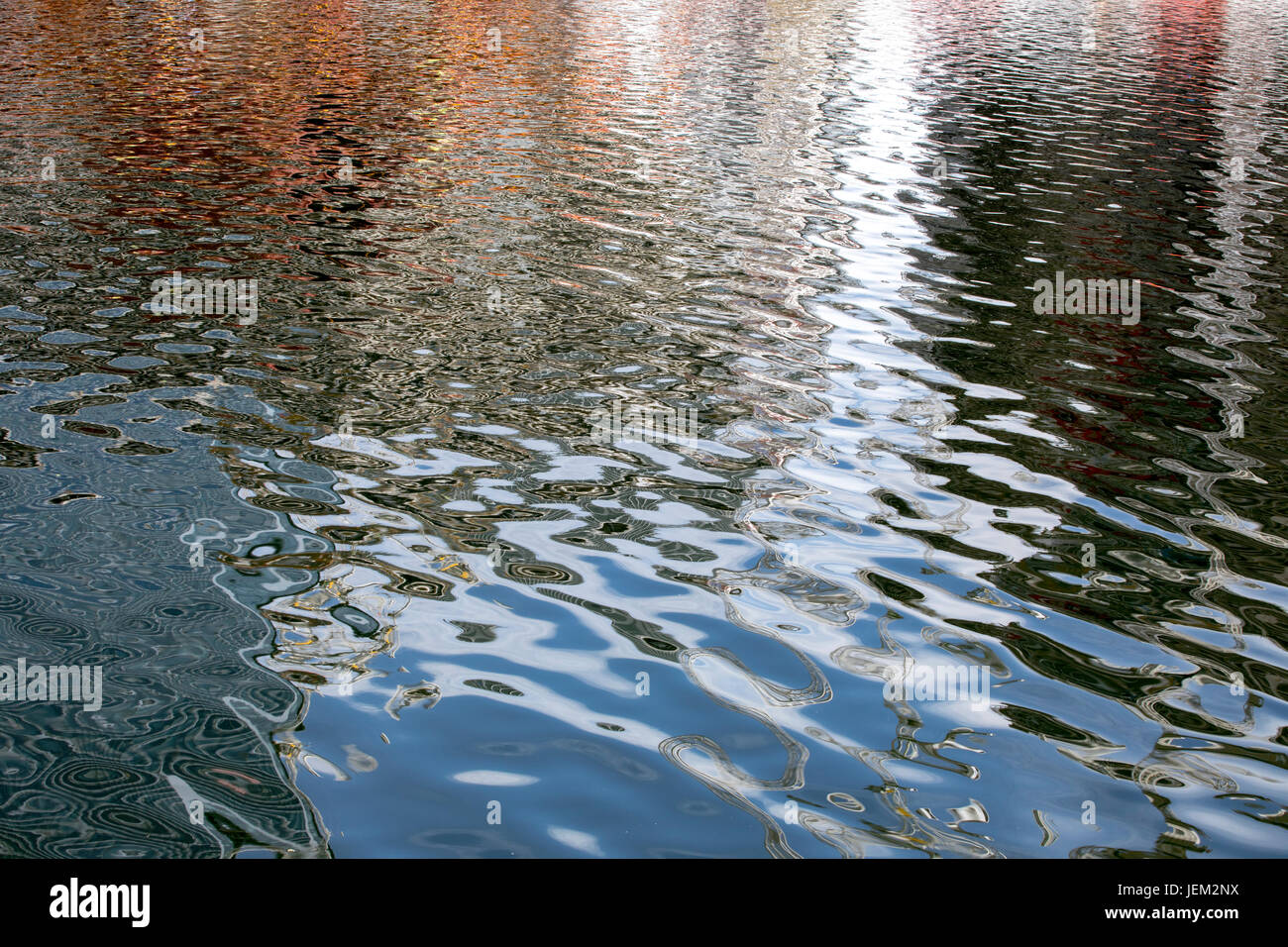 Reflective nature hi-res stock photography and images - Alamy