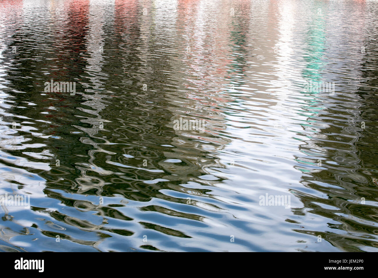 Clean thames water hi-res stock photography and images - Alamy
