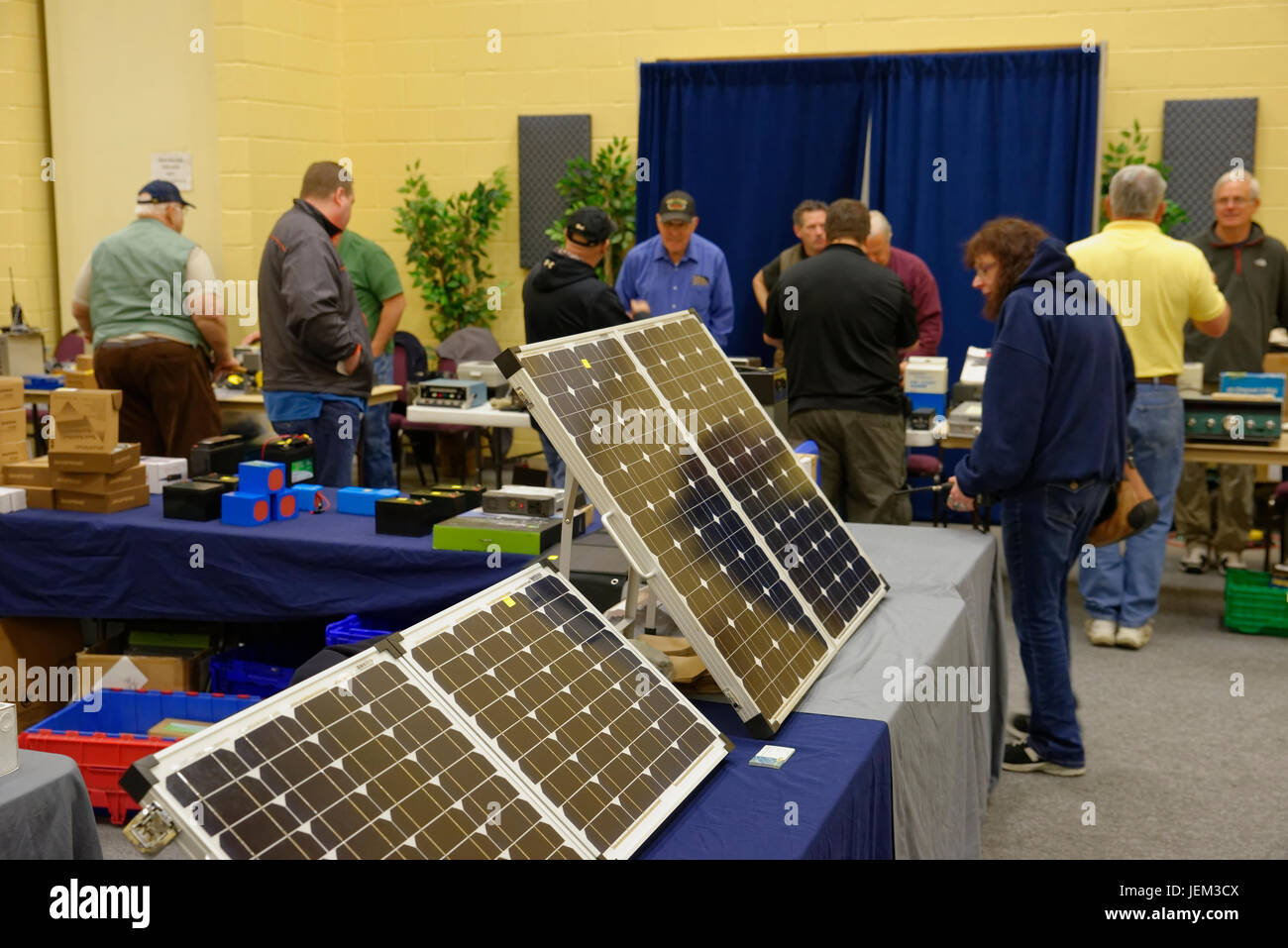 Solar power system display hi-res stock photography and images - Alamy