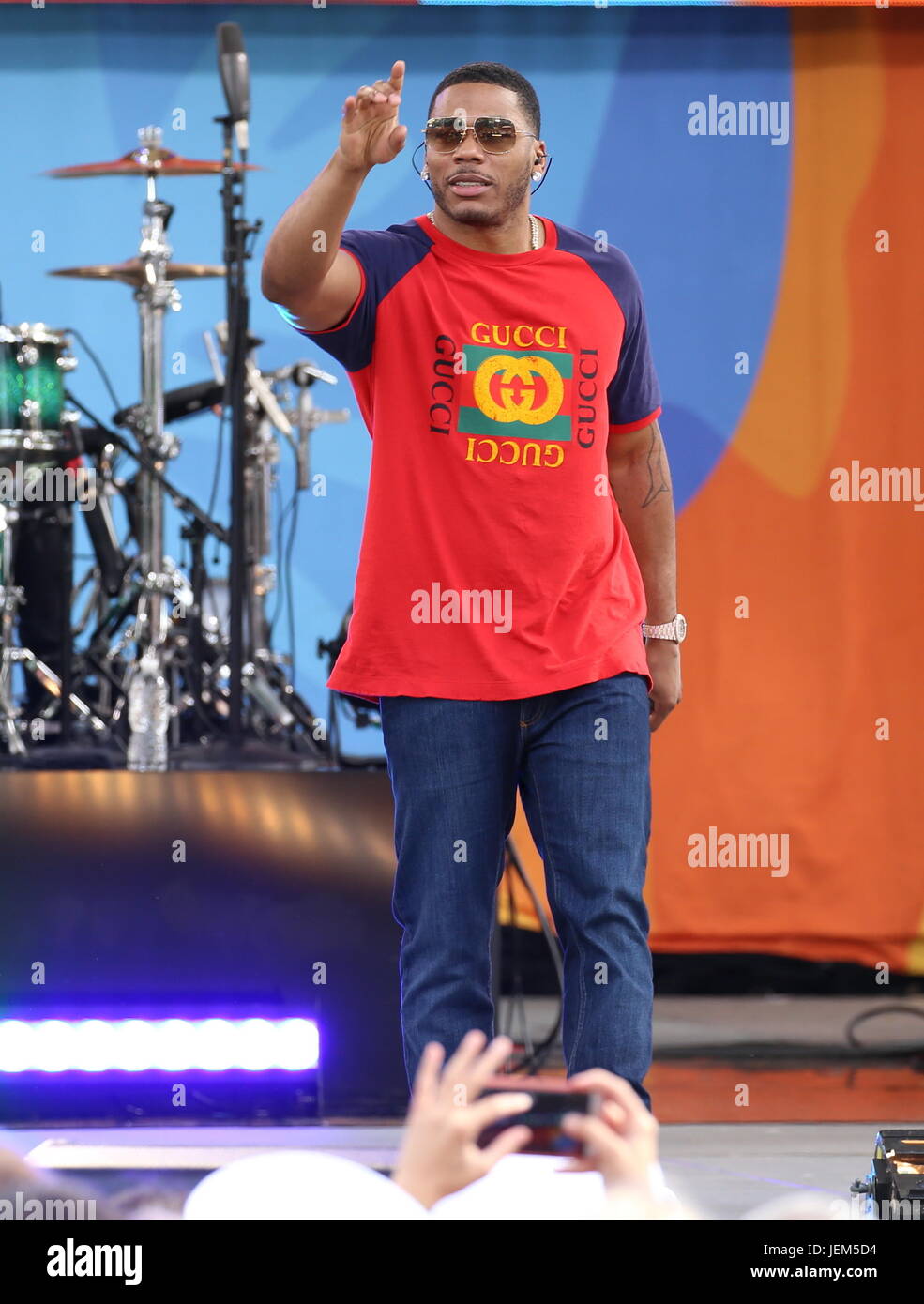 Florida Georgia Line and Nelly perform on ABC's 'Good Morning America ...