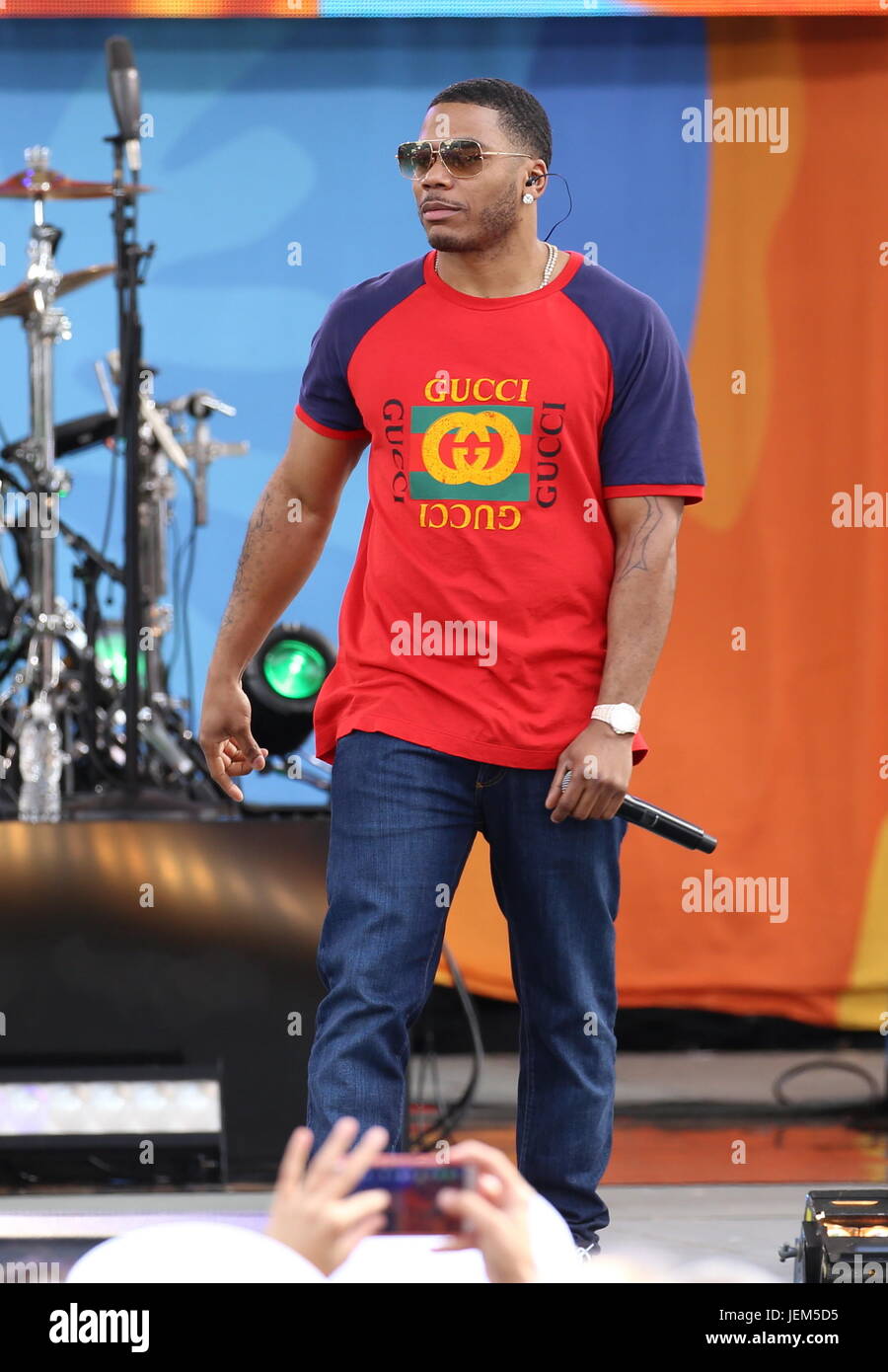 Florida Georgia Line and Nelly perform on ABC's 'Good Morning America ...