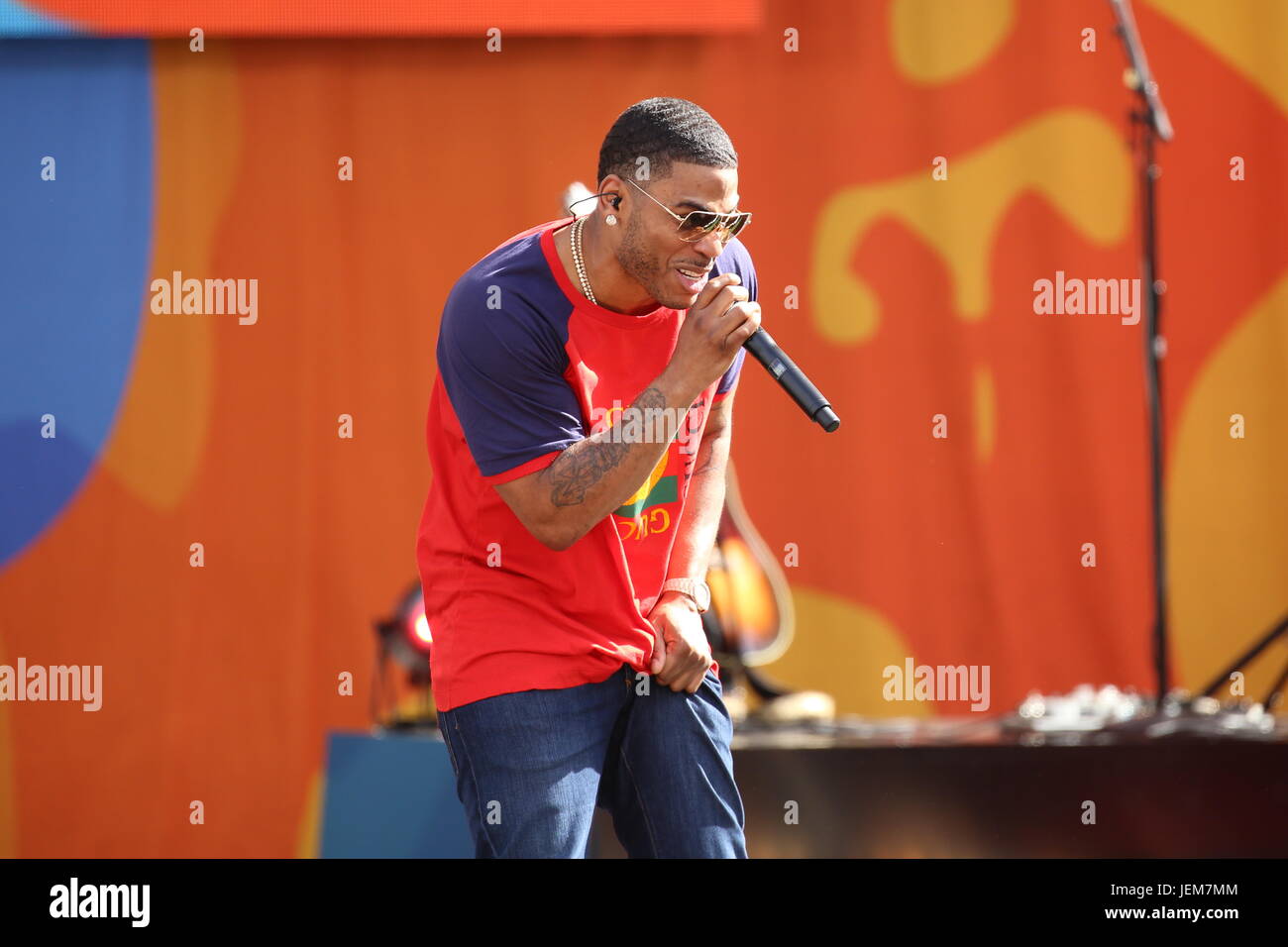 Florida Georgia Line and Nelly perform on ABC's 'Good Morning America ...
