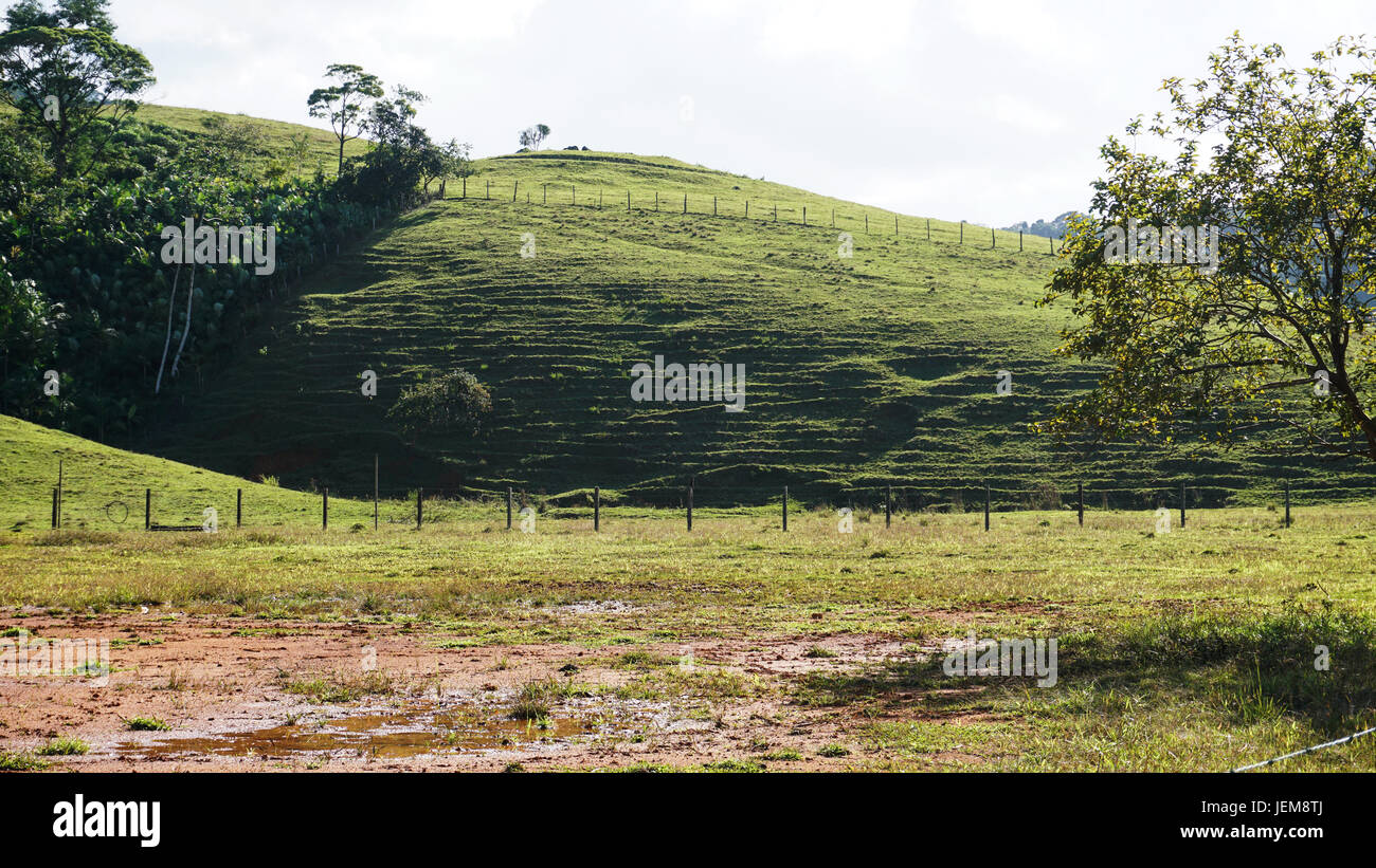 Hilllandscape hi-res stock photography and images - Alamy