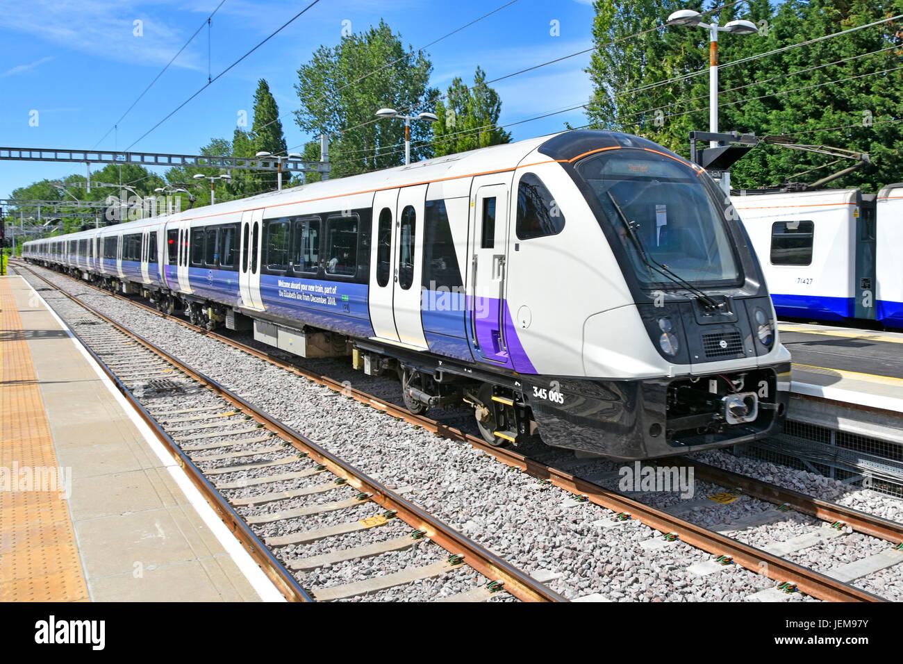 Crossrail train class 345 on Elizabeth Line on passenger all station Stock Photo: 146734447 - Alamy