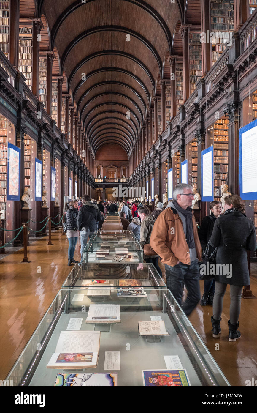 Interior view of Trinity College Library, Dublin, Ireland Stock Photo ...