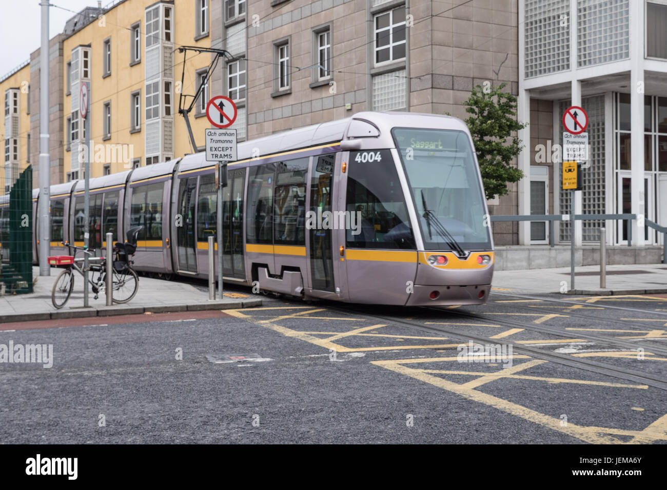 Luas light rail transport hi-res stock photography and images - Alamy