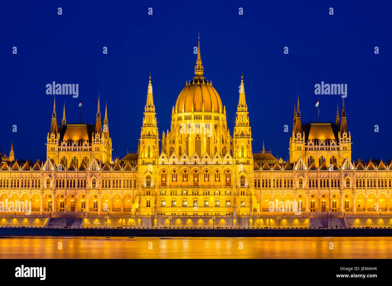 Parliament government building hi-res stock photography and images - Alamy