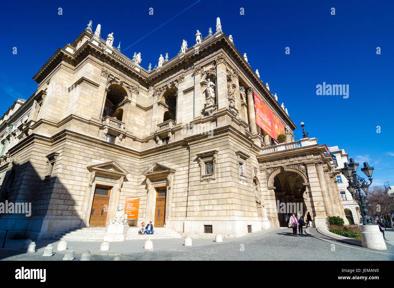 Hungarian neo renaissance architecture hi-res stock photography and ...