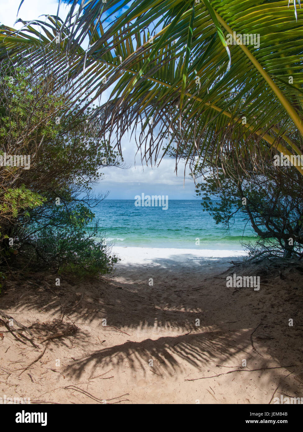 Macaroni Beach Mustique Stock Photo - Alamy