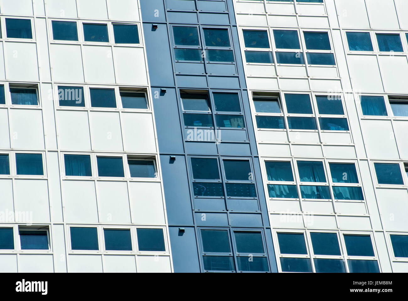 Fire cladding testing hi-res stock photography and images - Alamy