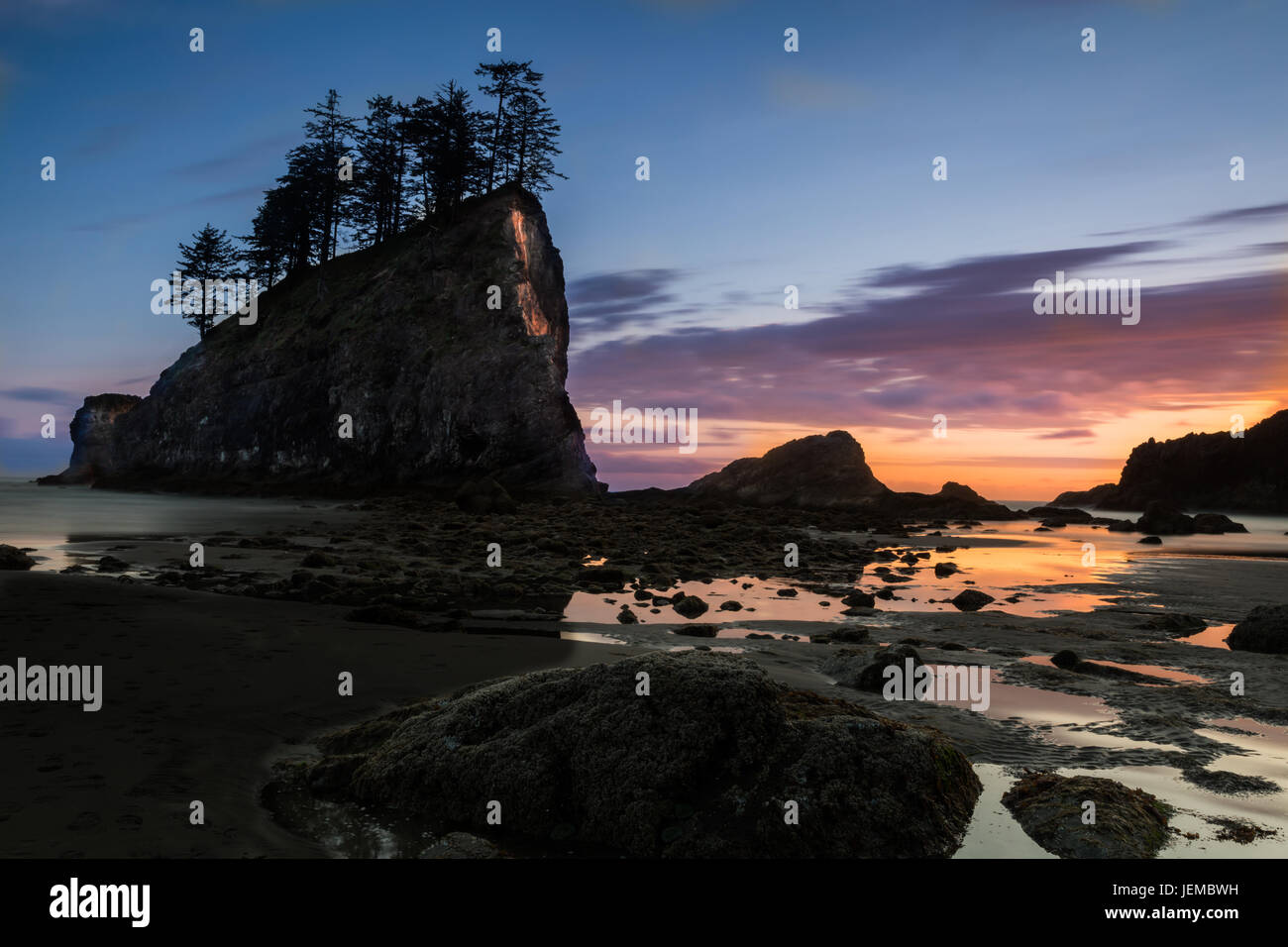 Second beach olympic national park hi-res stock photography and images ...