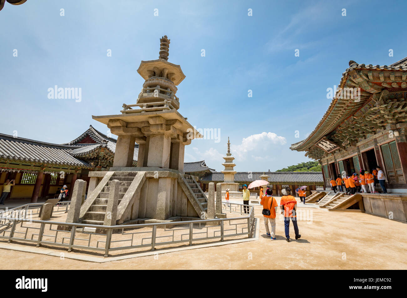Dabotap pagoda hi-res stock photography and images - Alamy