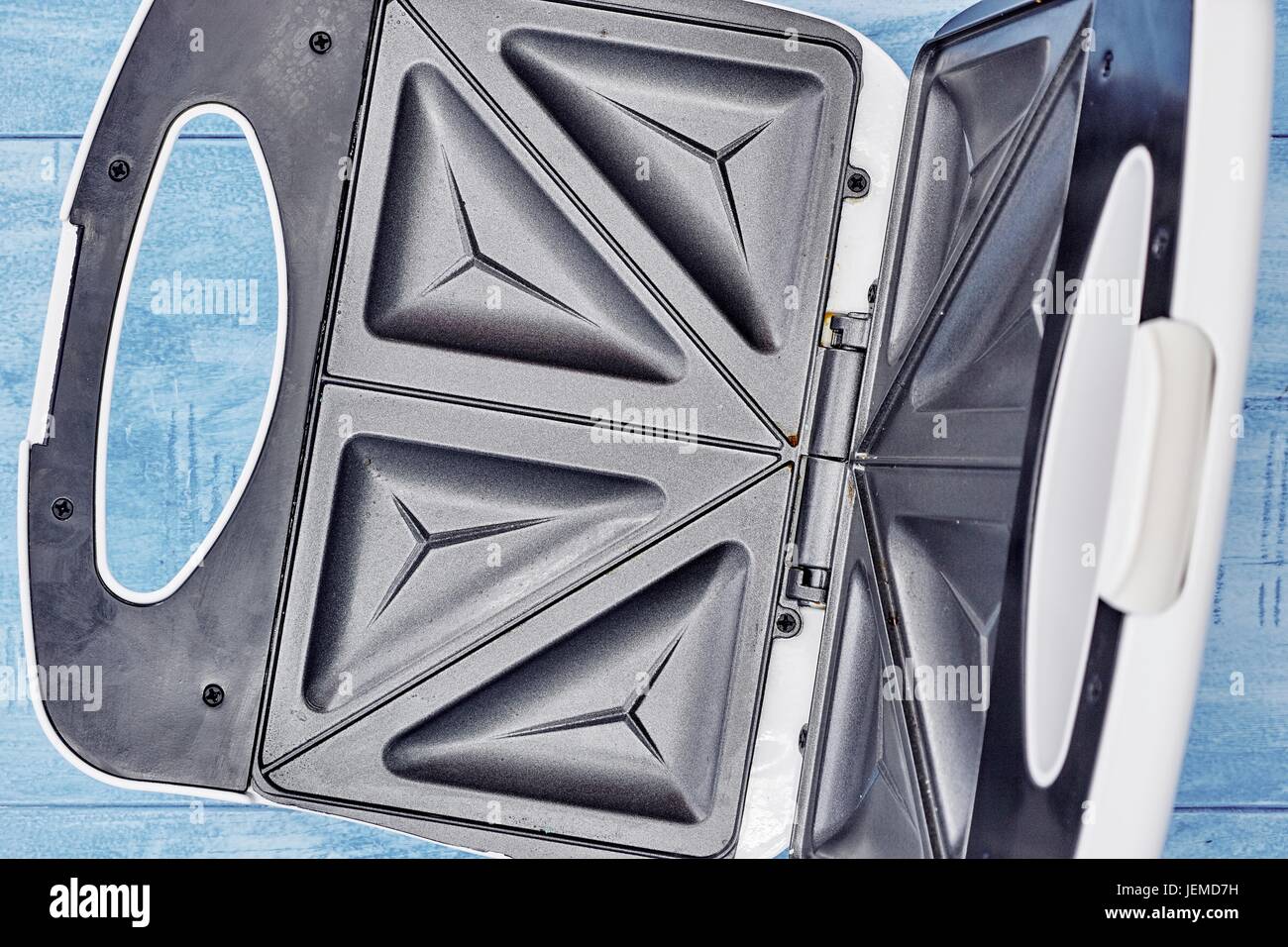 A studio photo of a sandwich toastie maker Stock Photo - Alamy