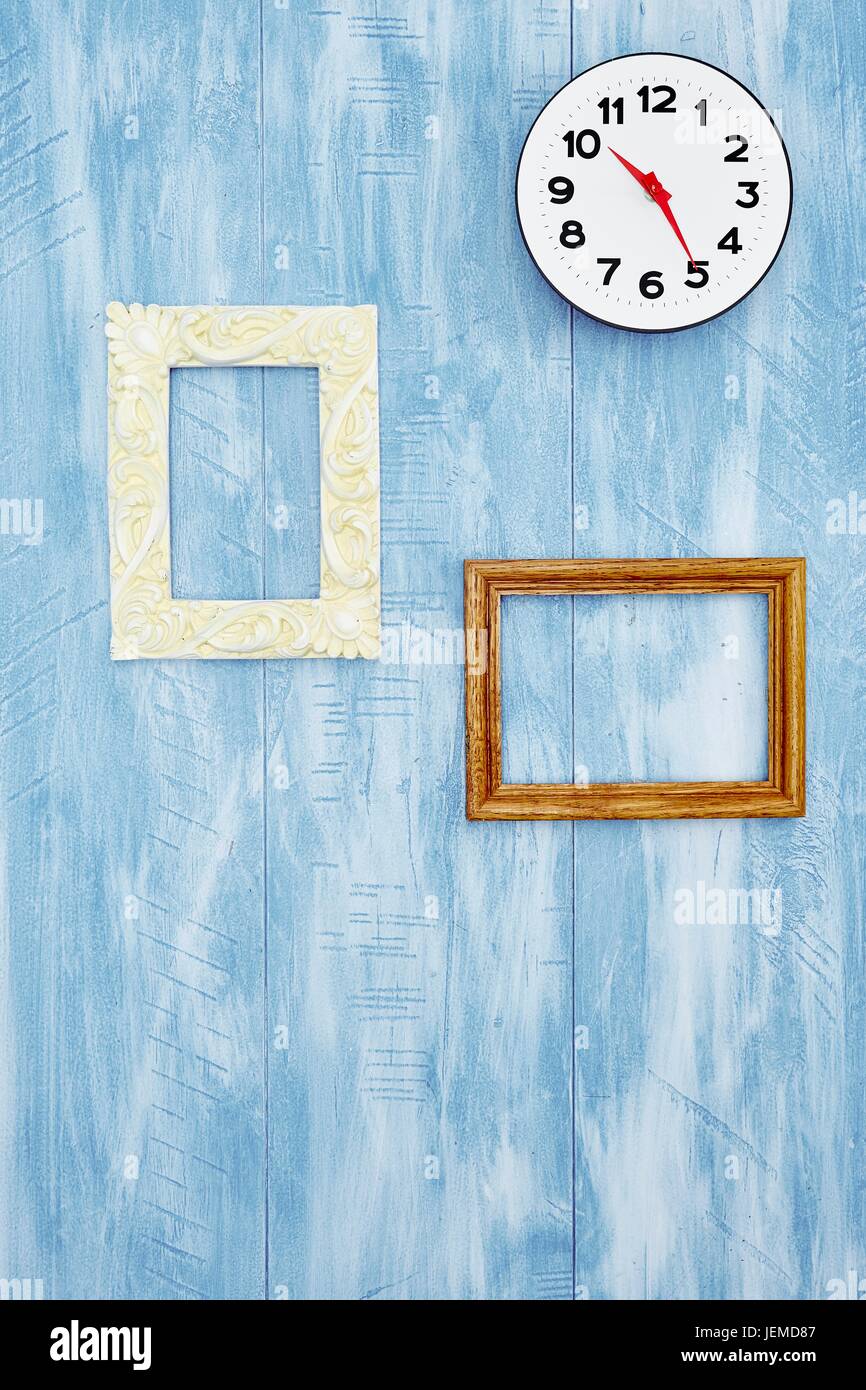 A studio photo of a wall clock Stock Photo - Alamy