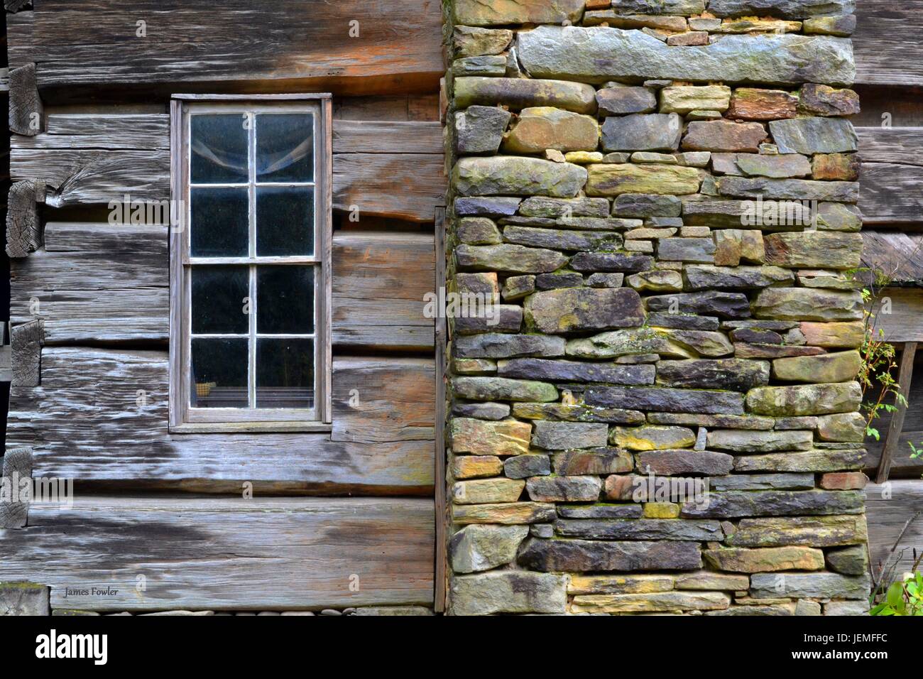 Log cabin usa settler hi-res stock photography and images - Alamy