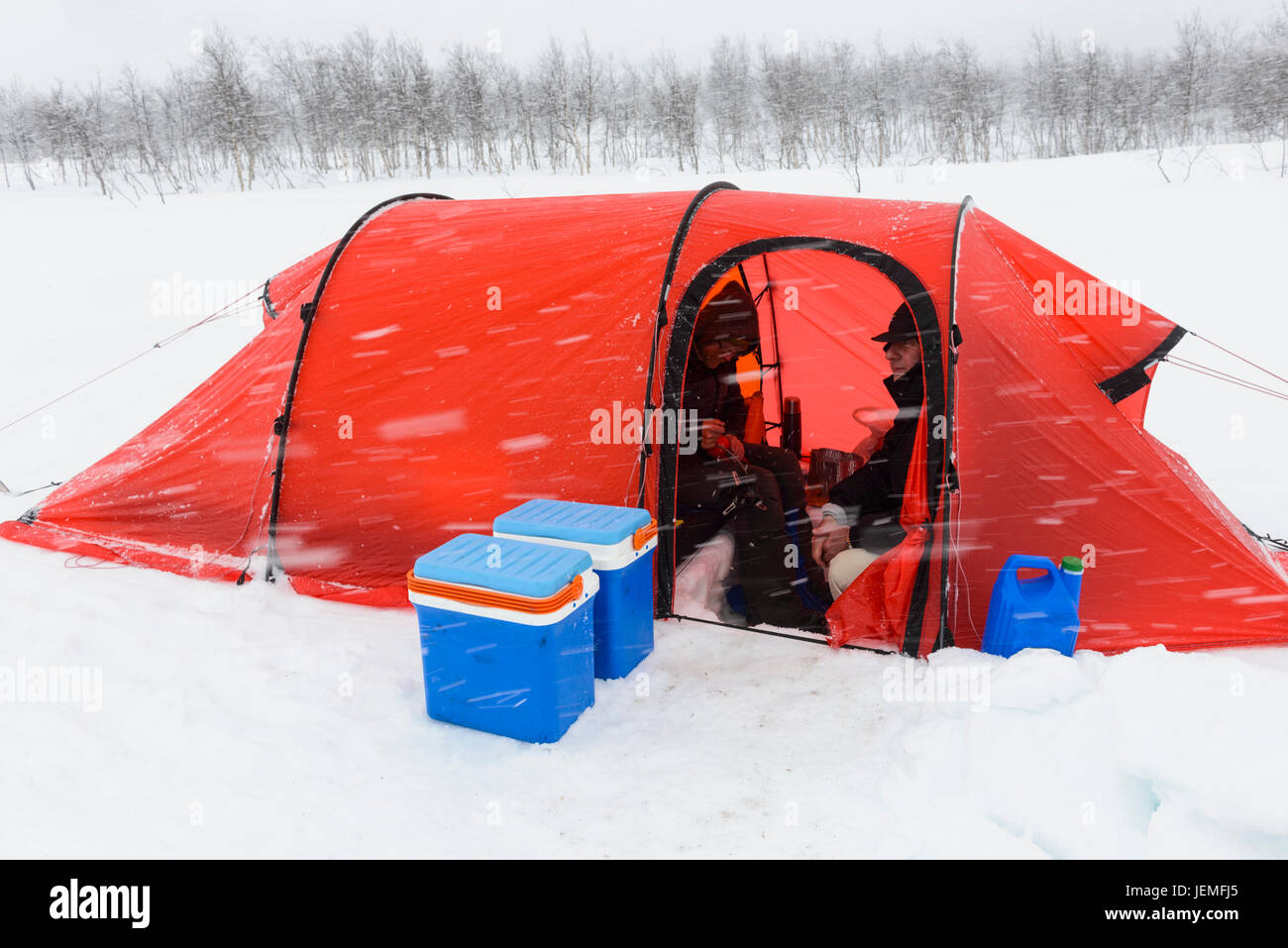 Tent at winter Stock Photo - Alamy