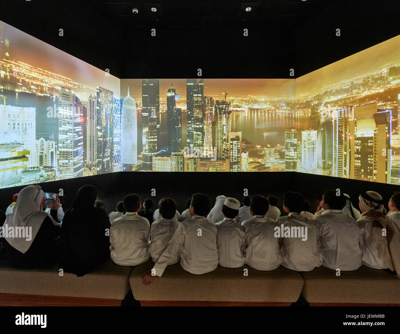 Qatar cinema hi-res stock photography and images - Alamy