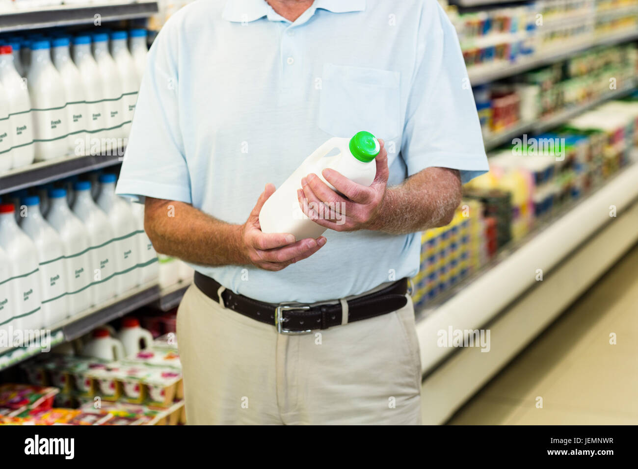 Grocery store milk section hi-res stock photography and images - Alamy