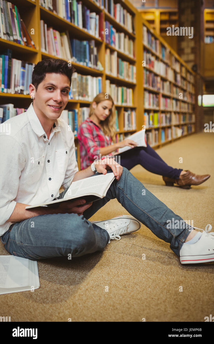 University student revising hi-res stock photography and images - Alamy
