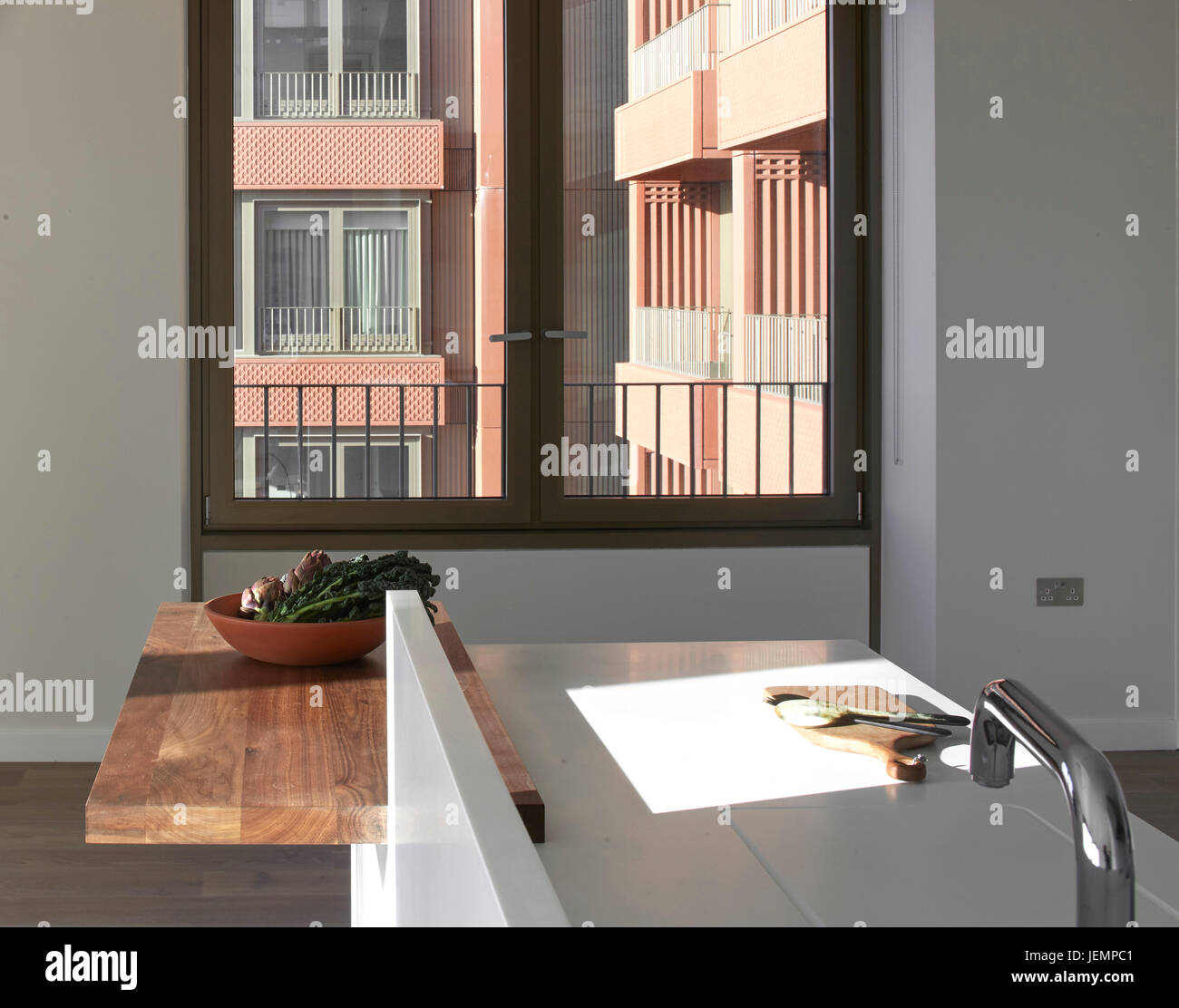 Kings cross tapestry hi-res stock photography and images - Alamy