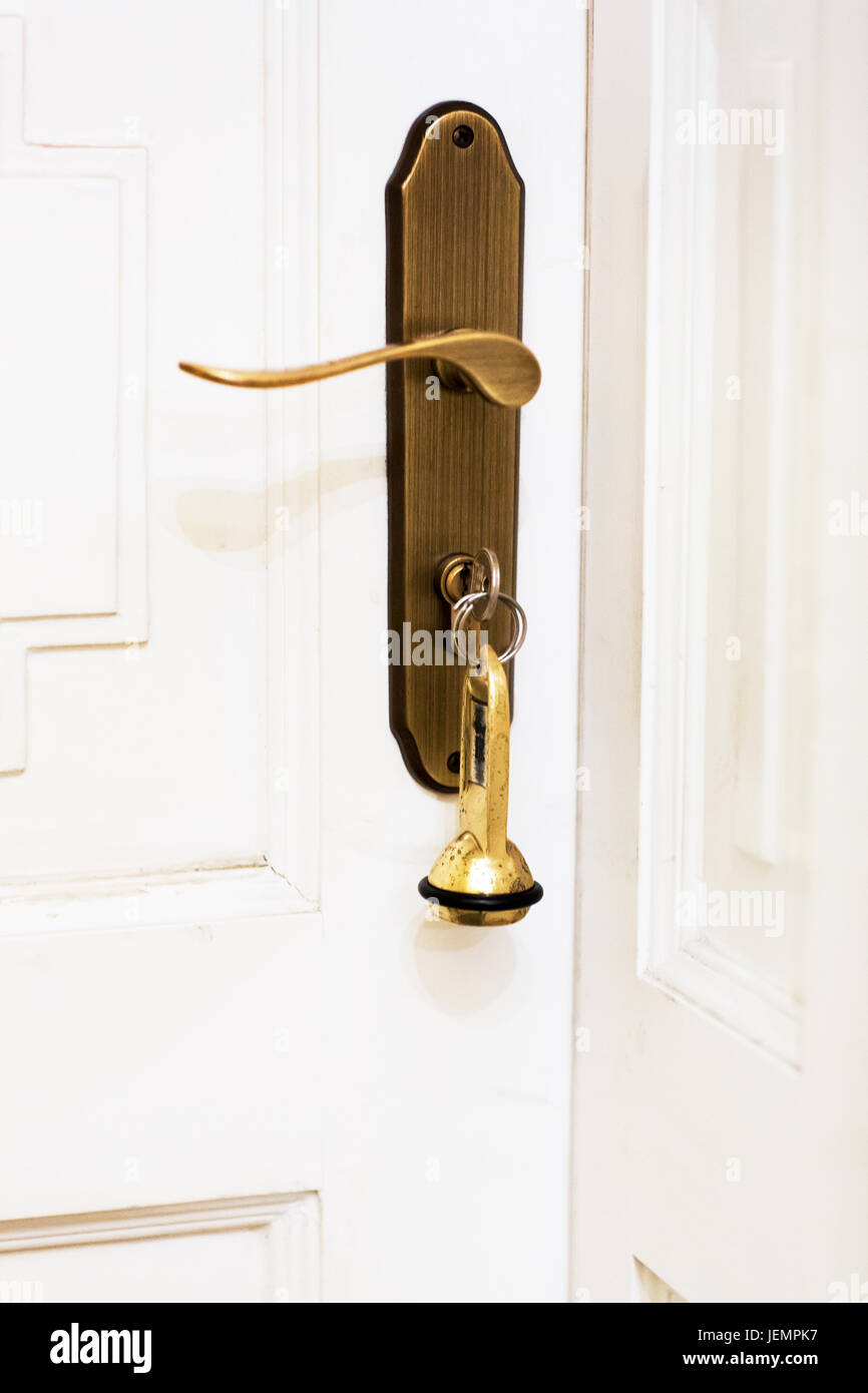 Key in lock hi-res stock photography and images - Alamy