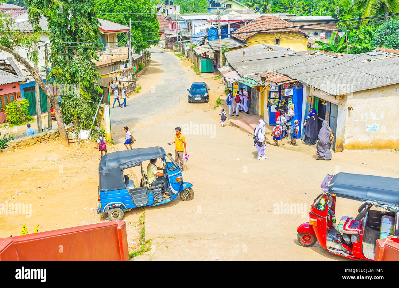 Slum serving hi-res stock photography and images - Alamy