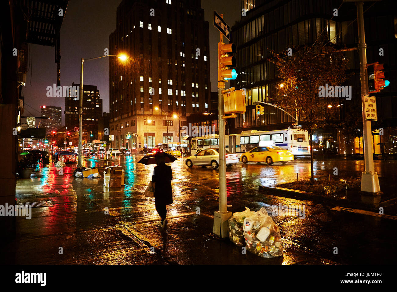 City traffic at night Stock Photo - Alamy