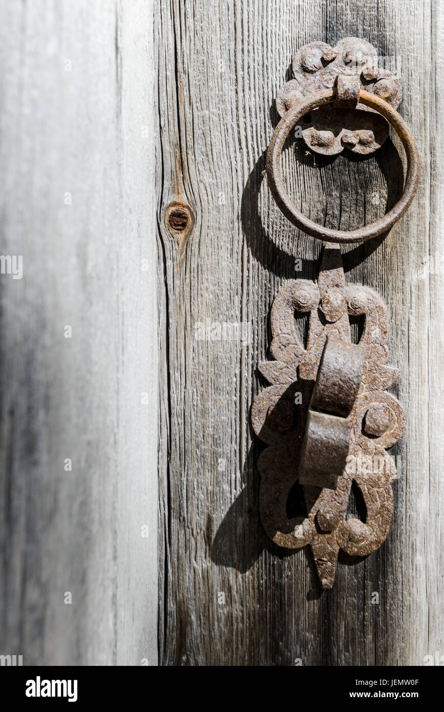 Close-up of old handle Stock Photo - Alamy