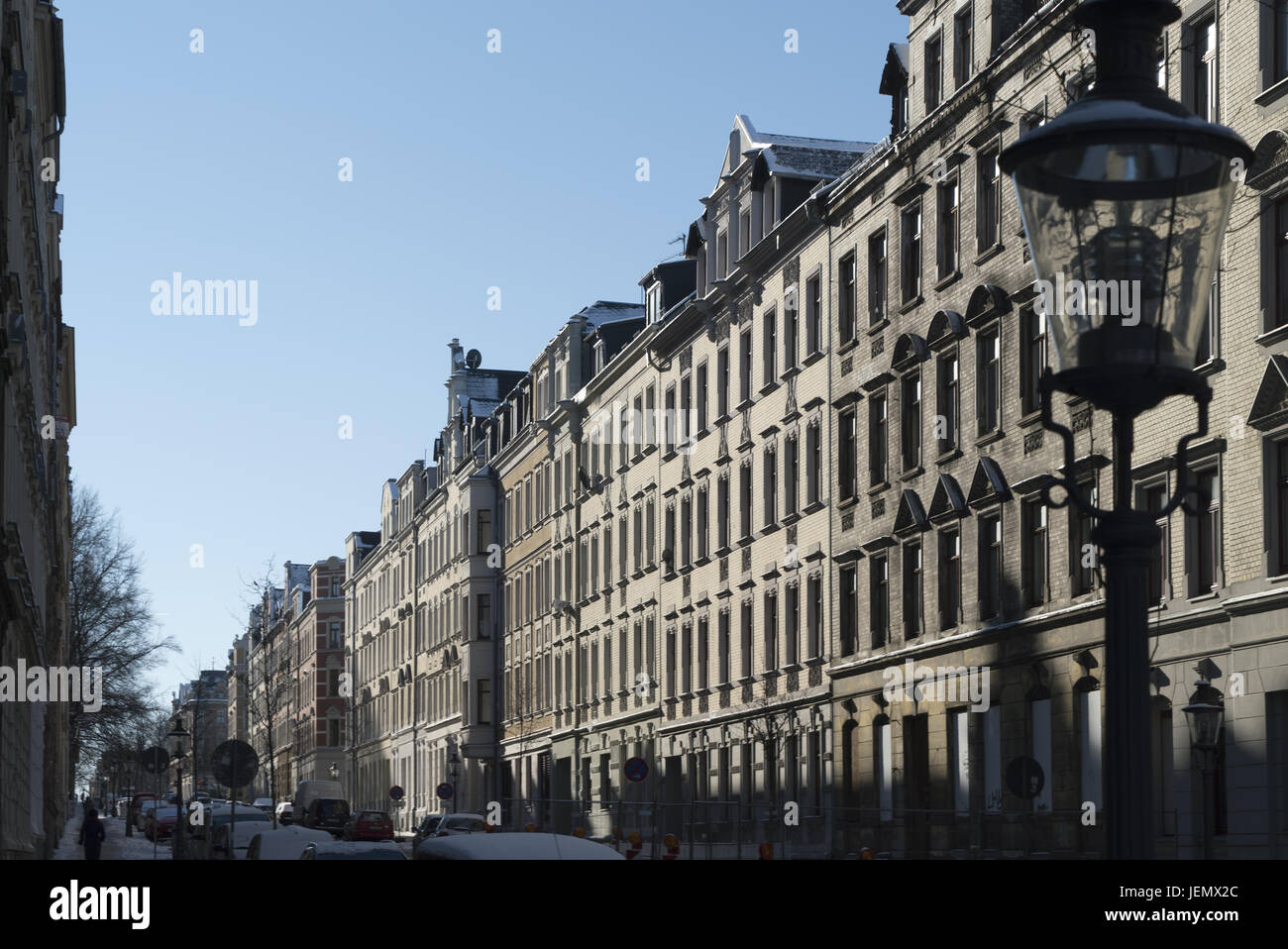 empty run down houses Stock Photo - Alamy